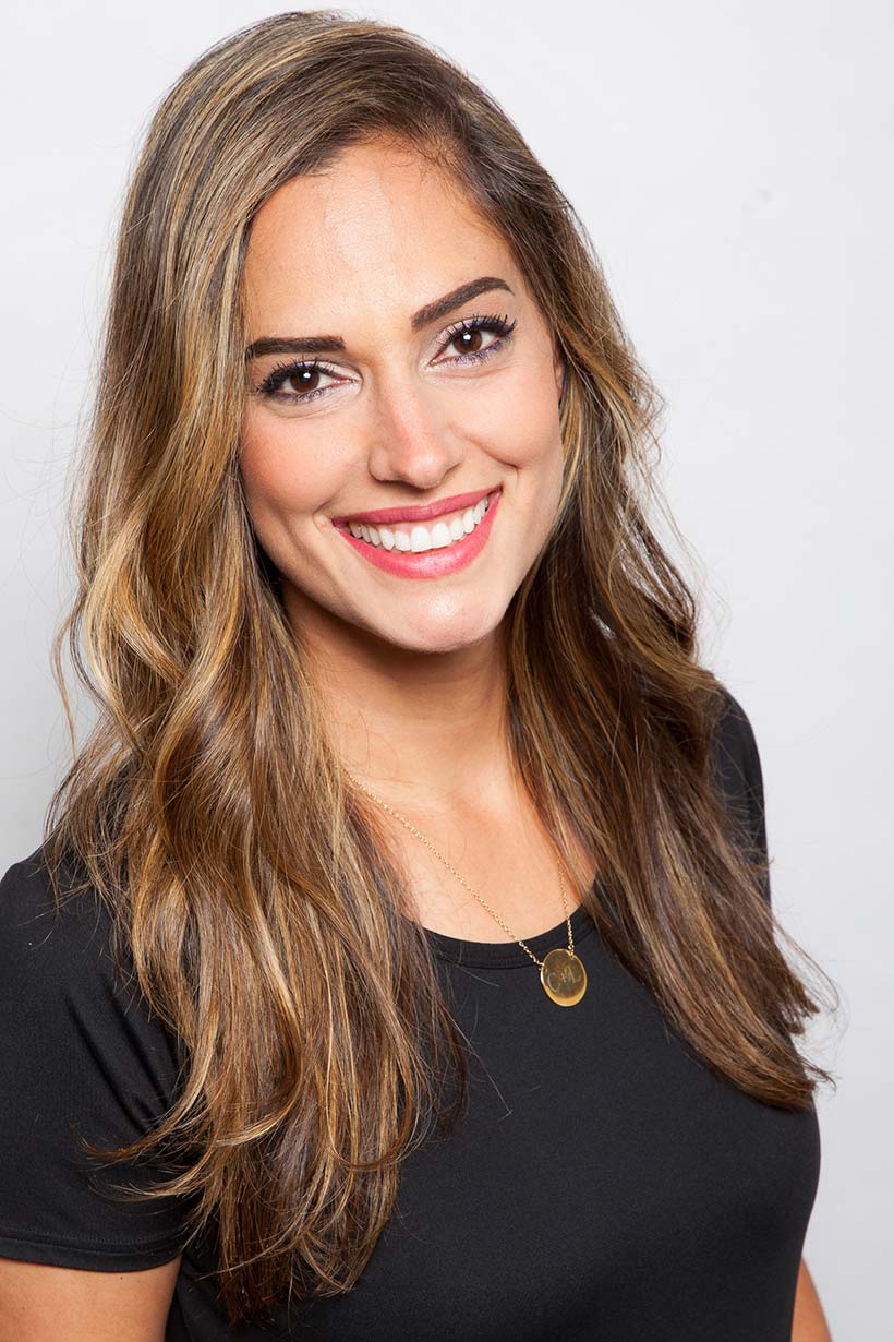 Samira Davis's Instagram, Twitter & Facebook on IDCrawl